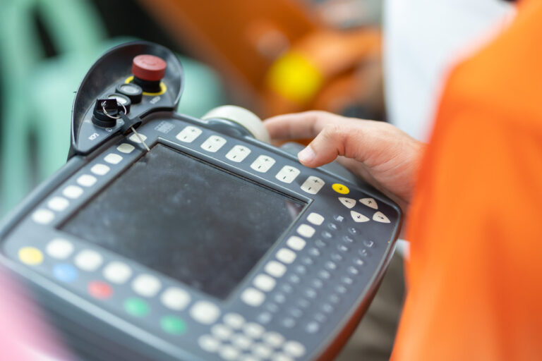 CLP: o que é, importância, onde utilizar e dicas